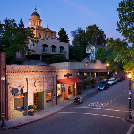 Top 5 Reasons To Move To Auburn